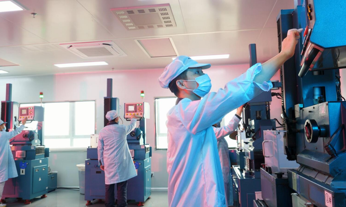 Investigations on High Sensitivity and High Temperature Resistance NTC ...